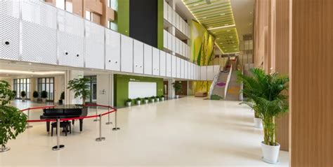 Global Csr Activitiessk Hynix Foreign Language School 3 Sk Hynix