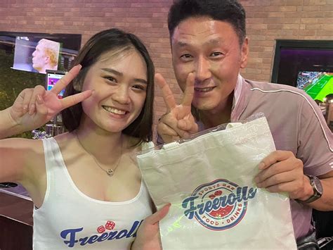 Bar Girls In Thailand Freerolls Sports Bar And Restaurant