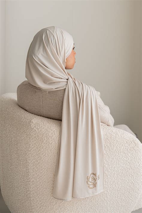 Classy By H Unieke Jellabas Caftans And Hijabs Voor De Prachtige Vrouw