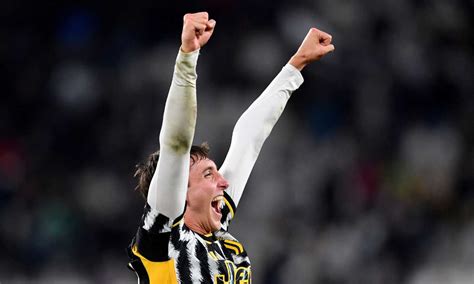 Andrea Cambiaso Nota Lieta Della Juventus La Crescita è Evidente I