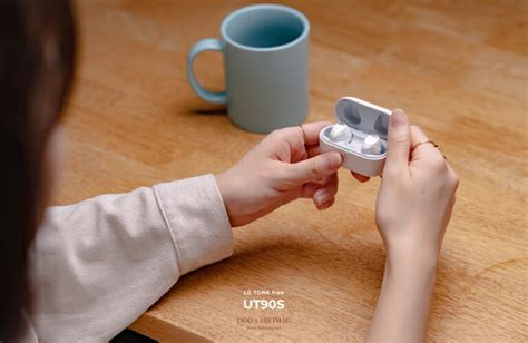 Lg 톤프리 Ut90s 돌비 애트모스에 공간감과 몰입감을 더하다 Ddomag 두두오 X 하이파이매거진