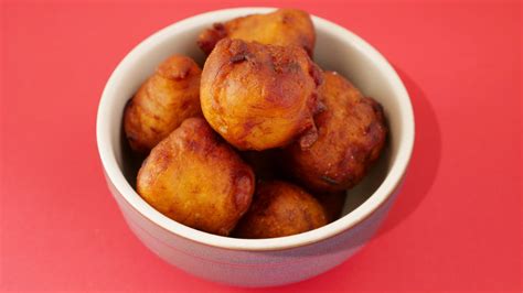 Fried Banana Balls Southeast Asian Recipes Nyonya Cooking