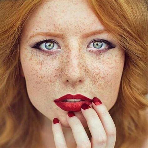 بت الحله دوله و علم