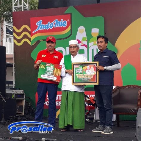 Indomie Ajak Sarapan Bersama 3500 Santri Ponpes Nuris Antirogo Radio Prosalina Fm 1013 Jember