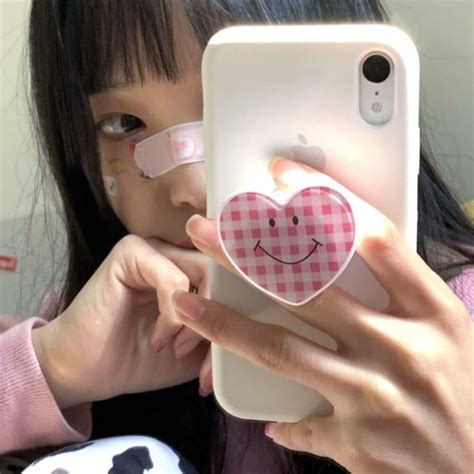 Pin Oleh 𝐣 𝐢 𝐧 𝐮 💭 Di ₉look At My Face ⊹ ࣪˖⁩ Manik Manik Objek