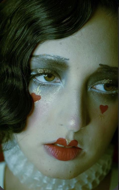 Pin di Ellens su Ваши пины nel Idee per il trucco Trucco Viso femminile