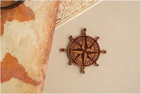 What Is The Difference Between A Protractor And A Compass Facts