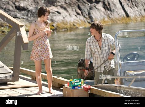 Emily Browning The Uninvited 