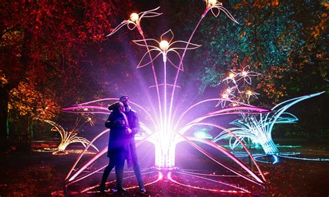Hilton Melbourne Little Queen Street Launches Lightscape Offering For