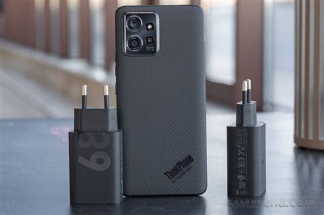 Motorola Thinkphone Review Display Battery Life Charging Speed Speakers