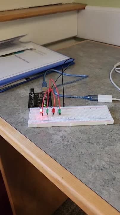 andrew ali on linkedin made an led metronome with an arduino uno board