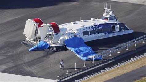 ホーバークラフト、訓練初日に事故・破損 大分空港アクセス路線 毎日動画