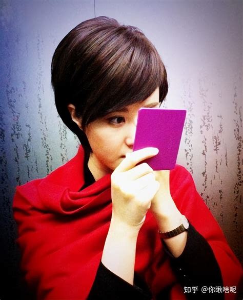 秦方：从重庆走出的央视著名主持人，男友在雾中迷路了 知乎