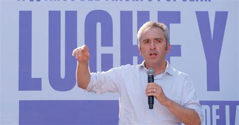 Tras Dejar La Conducción De La Cámpora Larroque Le Da Volumen A Un