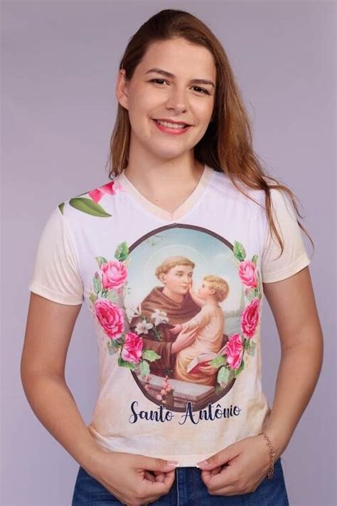 Comprar Camiseta Santo Antônio Baby look Feminina de R 25 00 a R 28