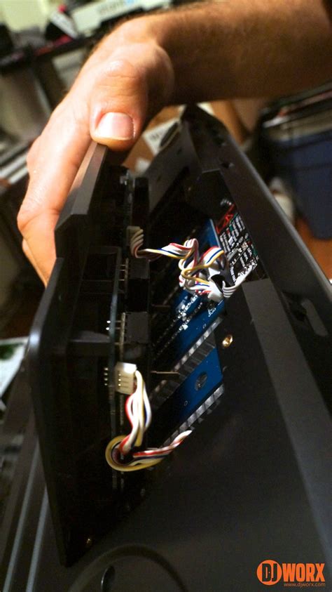 Plugging And Playing With The Mini Innofader Djworx