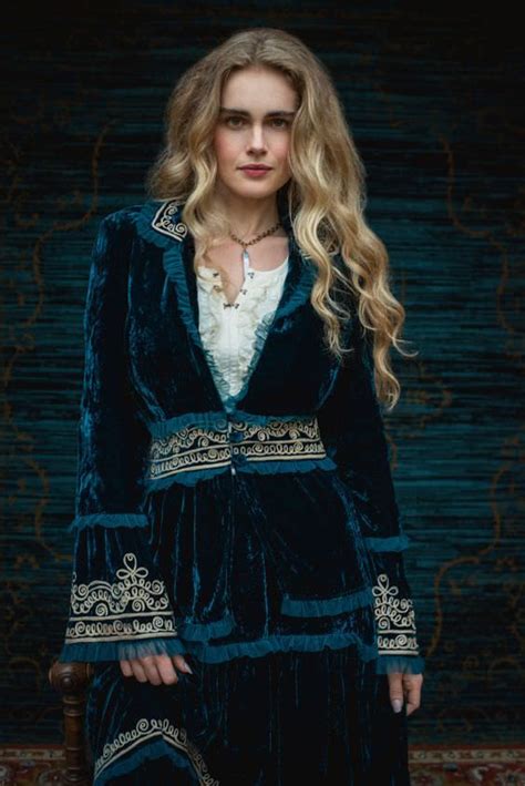 Matryoshka Mama | Velvet fashion, Boho fashion, Fashion