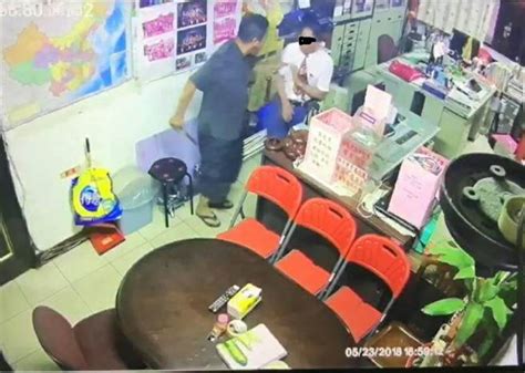 「為何掛五星旗！？」 男闖愛國同心會揮刀 社會 中時