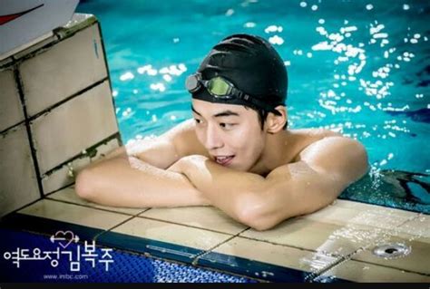 EL HADA DEL LEVANTAMIENTO DE PESAS Weightlifting Fair Kim Bok Joo Me