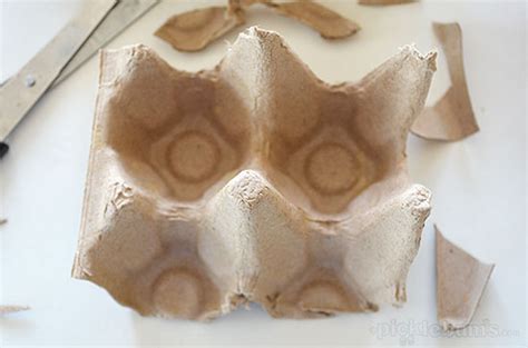Make An Egg Carton Mask Picklebums