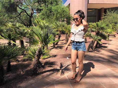 Stephanie Olmos Feet