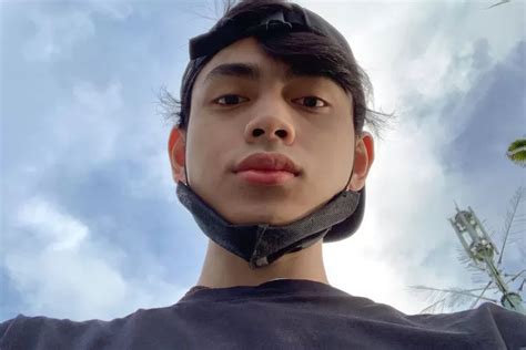Rafiq Iqbal Siapa Intip Profil Biodata Seleb TikTok Yang Viral Menikah