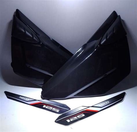 TAPAS LATERALES PARA LA MOTO NKD Motopits