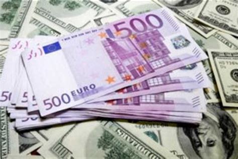 في عطلة البنوك سعر الدولار اليوم أمام الجنيه والعملات العربية