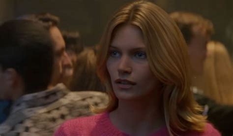 She Played Sil In Species See Natasha Henstridge Now At 48 Ned Hardy