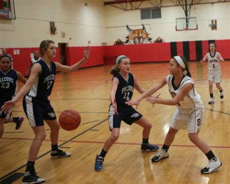 Struthers Middle School Girls Defeat Austintown Falcons The Hometown