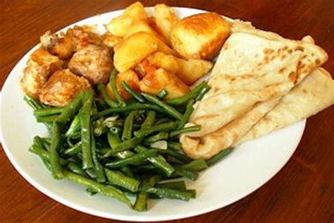 Roti Massala Kip Met Kouseband Surinamcooking