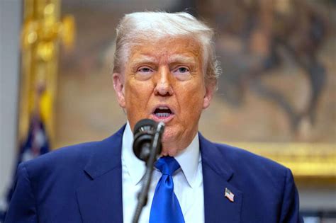 5500억 항공기 선물 받은 트럼프 안 받으면 멍청