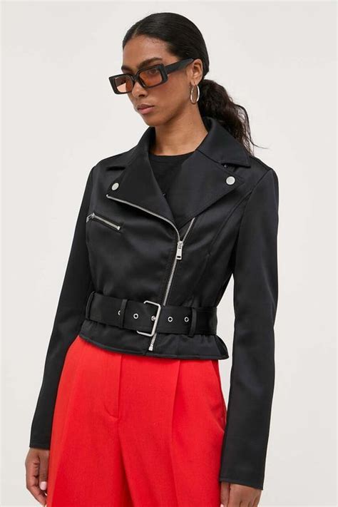 Рокерско яке Guess в черно преходен модел Answear Bg