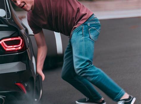 Jak Wrzucić Wsteczny Bieg W Bmw Magazyn Bmw