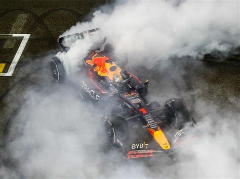 2022年f1第22戦、フェルスタッペンがポールポジションから完勝。今季15勝でシーズンを締めくくる【アブダビgp決勝】 12