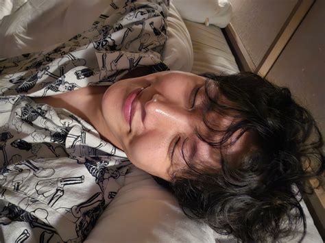 Bts Community Post 첫 콘서트가 끝났습니다 어떠셨나요 우리 아미 🥲💜 열심히 한다고는 했는데 재밌게 즐기셨는지 모르겠습니다 뭔가