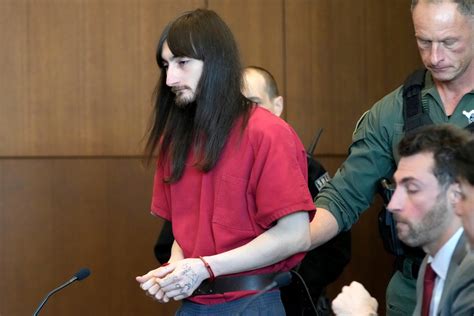Highland Park Shooting Suspect To Represent Himself At Murder Trial