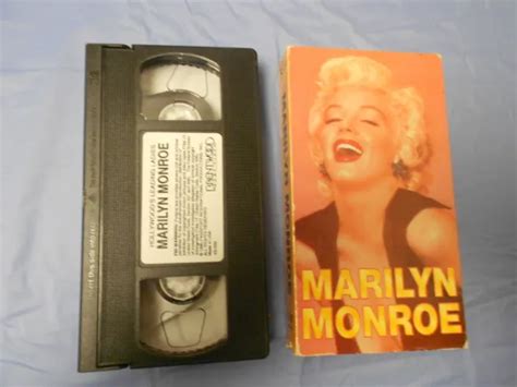 Lot De 2 Vidéos Marilyn Monroe Vhs Lets Make It Legal And Hollywood