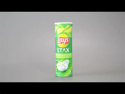 Snack khoai tây kem chua Lay s Stax lon g Bách hóa XANH