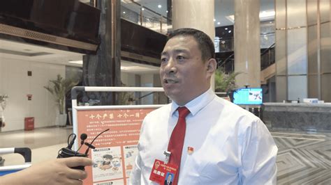 【聚焦两会】县十七届人大一次会开幕侧记大名
