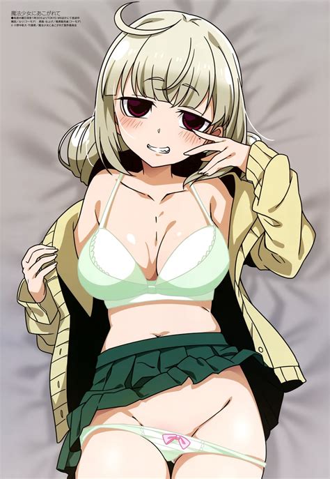 Araga Kiwi Megami Magazine And 1 More Drawn By Aranihanbaisha Danbooru