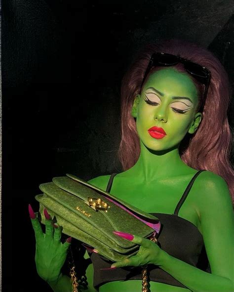 Ester 🌙 On Instagram Unas Fotitos Al Natural Ester Exposito Ester Spanish Actress