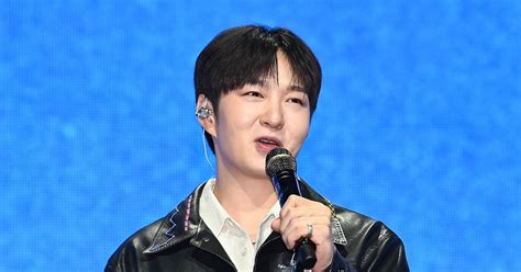 솔로 첫 정규 이창섭 목 건강 이슈 건강하게 극복…회복 속도 빨라