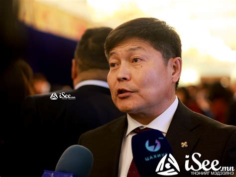 Хотын дарга Х Нямбаатар хоёр өөр дүнтэй төсвийн төслийг НИТХ д оруулснаас болж өнөөдрийг хурлыг