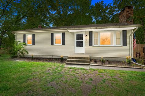 16 Beatrice Ave Killingly Ct 06239 Image Ten Real Estate Photographers