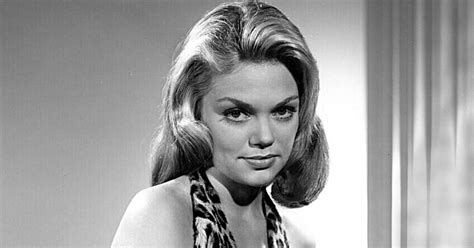 Get The Picture Dyan Cannon Vs Jill St John Quiz By Notsofasto