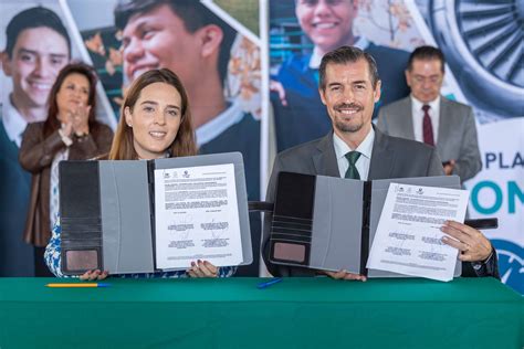 Firman Convenio Para Promover Cuidados De Salud Mental En Jóvenes