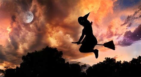 Unbelievable Shocking Facts About Real Life Witches And Wizards That Will Surely Cast A Spell