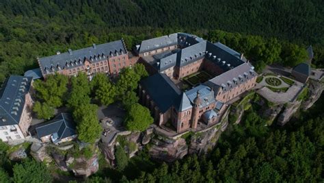 Τα Μοναστήρια της Ευρώπης