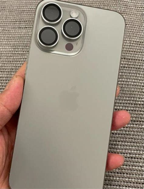 网友7000多买iphone15pro Max，称比mate60pro做工更好！ 知乎